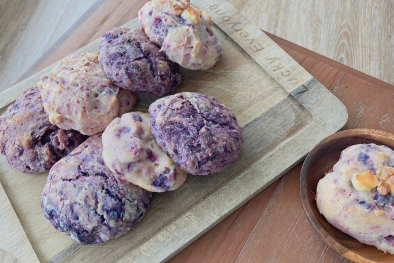 レシピ開発チーム考案！Omoimoで作る簡単レシピ 豆腐でつくる「ふわもち紅芋豆腐パン」 | Omoimo公式オンラインショップ